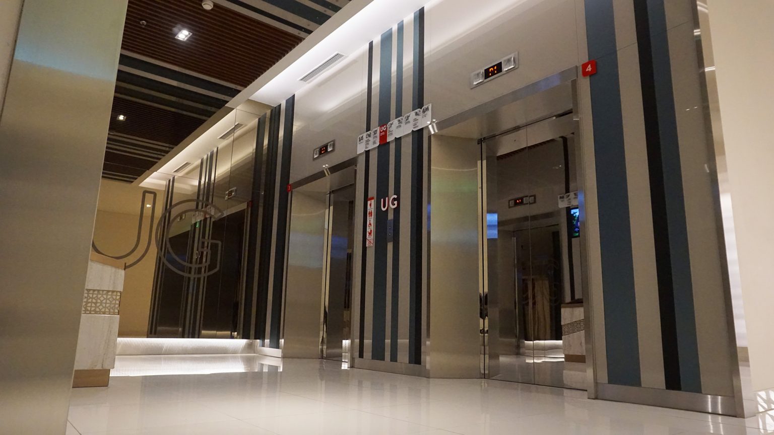 SATIN MIRROR - Himalaya Abadi