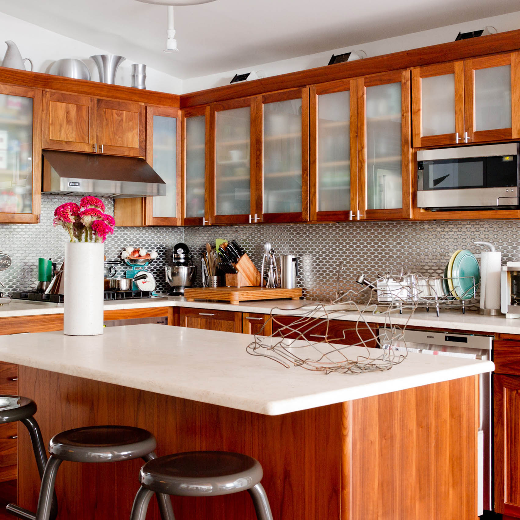 Kaca Lemari Dapur Estetik? Gunakan Kaca Ini! - Himalaya Abadi