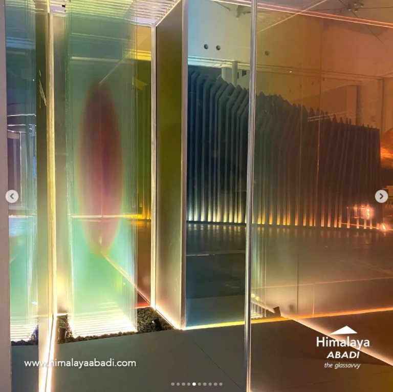 Kaca Warna Gradasi (Lamilux Gradient Glass) - Himalaya Abadi